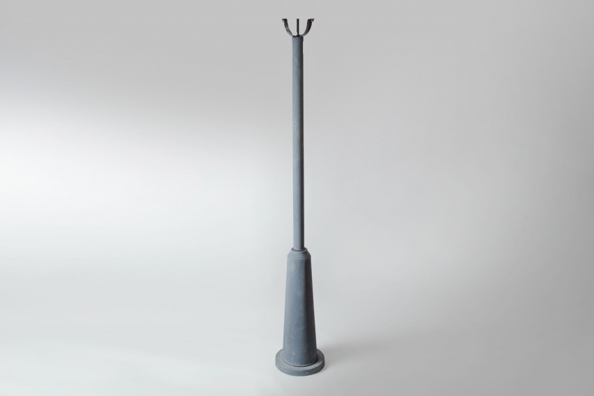 Wrought-iron plinth - Lum'Art